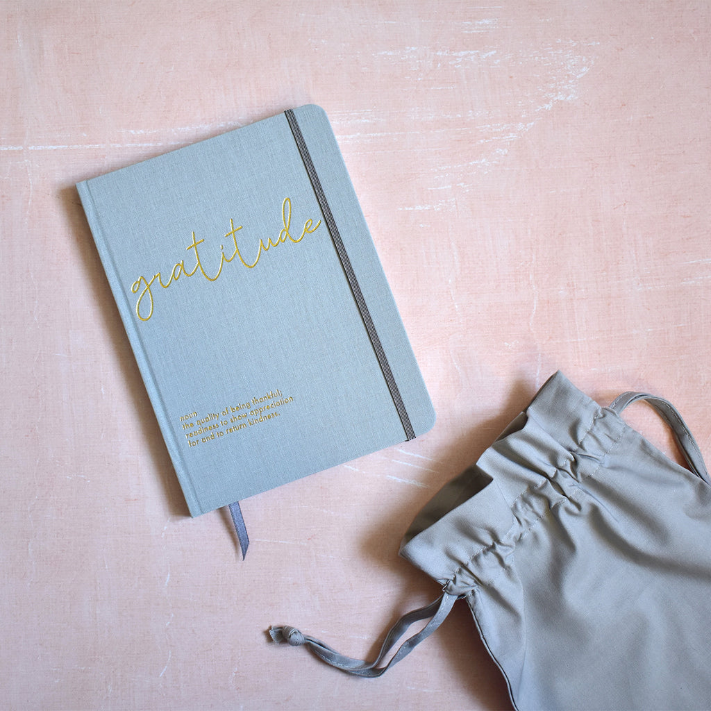 Yearly Gratitude Journal – Três Paper + Co