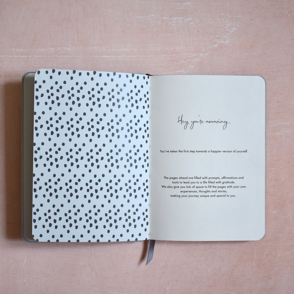 Yearly Gratitude Journal – Três Paper + Co